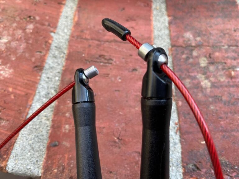 How to Measure Jump Rope Length: 5 Steps | Garage Gym Reviews