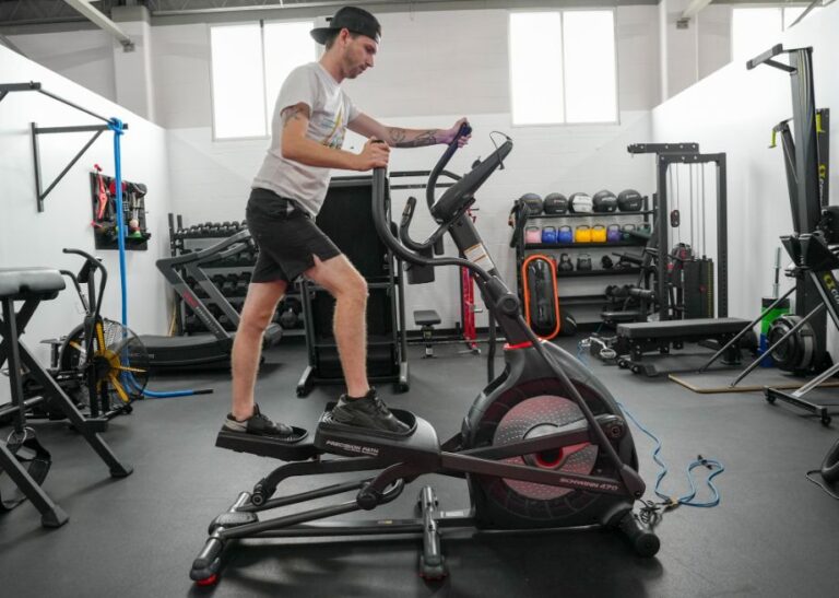 Arc Trainer vs Elliptical: Which Cardio Machine Fits Your Needs? (2025 ...