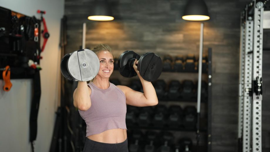 No Gym, No Worries: Get Started on Weight Lifting At Home | Garage Gym ...