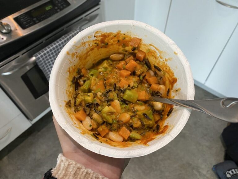 Registered Dietitian Explains: What Is A GOLO Diet? | Garage Gym Reviews