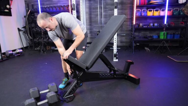 How to Do the Incline Barbell Bench Press: Expert Tips | Garage Gym Reviews