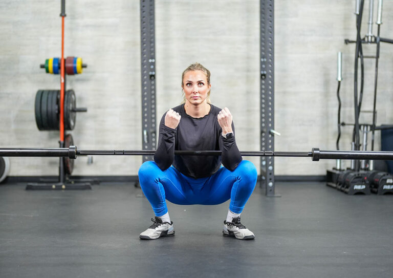 A Trainer Explains How to Do the Zercher Squat | Garage Gym Reviews