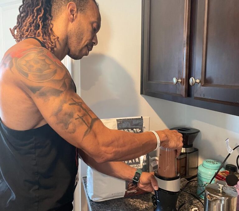 Tested by Experts: Dymatize Super Mass Gainer Review (2025) | Garage ...