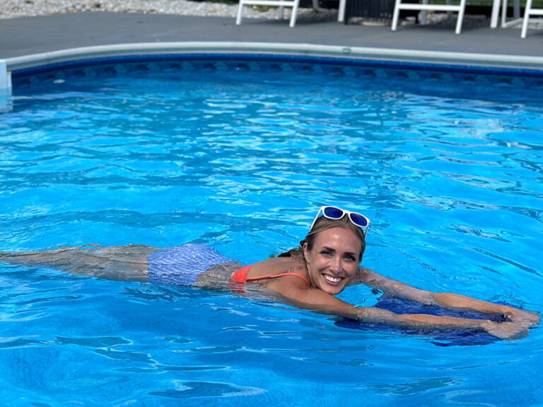 How Many Laps In a Pool Is a Good Workout? A CPT Answers | Garage Gym ...